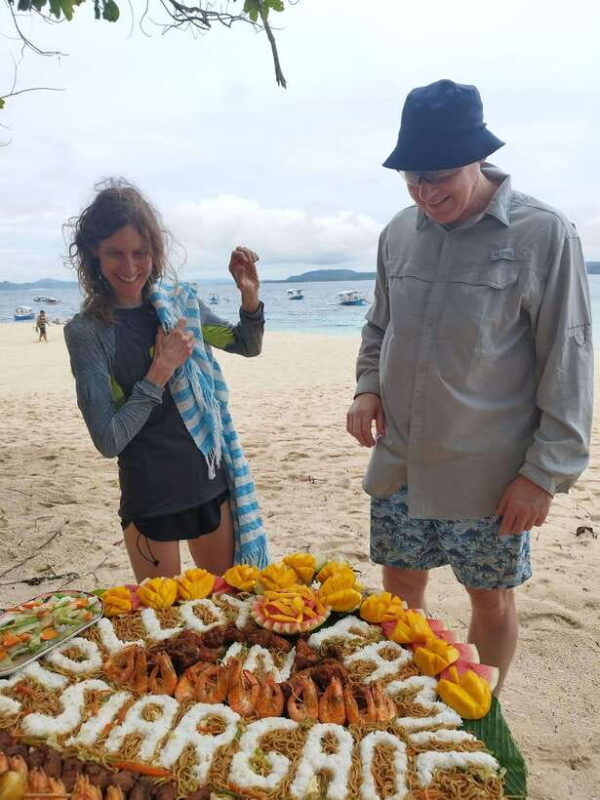 Siargao:Tri Island Hopping Naked Island, Daku, Guyam w/Lunch - FAQ