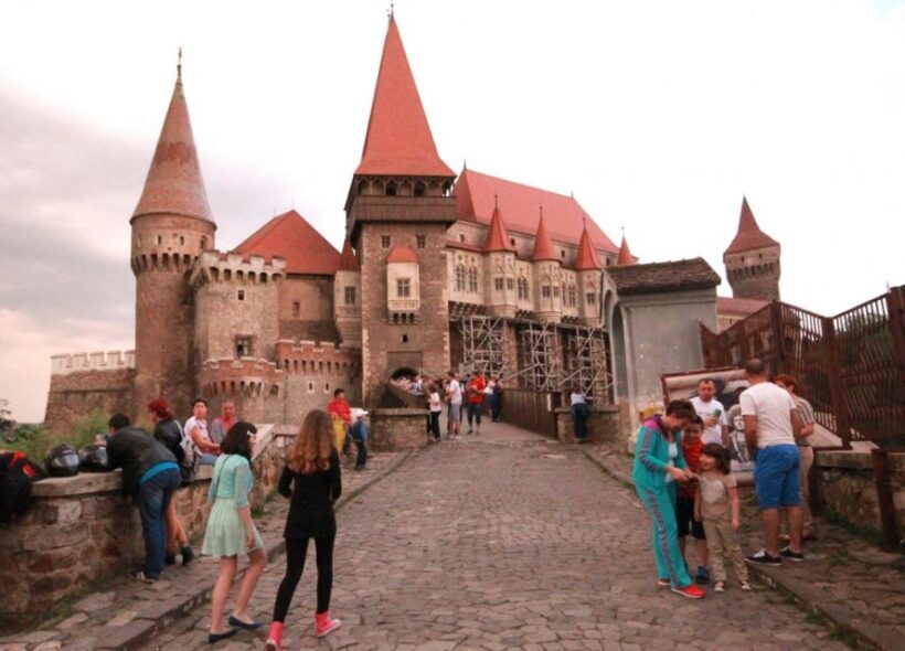 Sibiu: Alba Iulia and Corvin Castle Guided Tour - Analyzing the Value