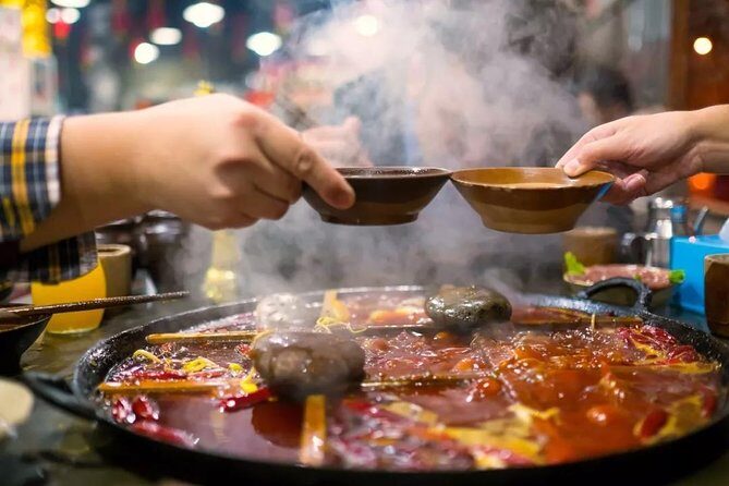Sichuan Hot Pot Dinner with Shanghai Cuisine Tasting - An In-Depth Look at the Experience