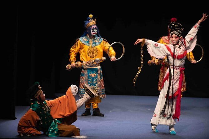 Sichuan Opera with face-changing at Jinjiang historic theater - Authenticity, Value, and Practical Tips