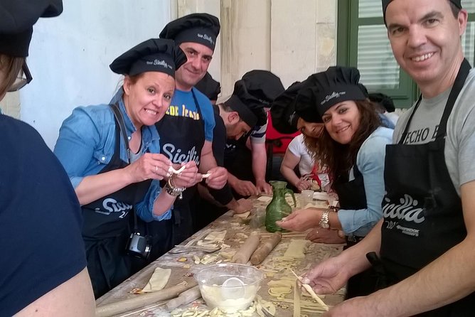 Sicilian Cooking Experience With a Local Chef - Meeting Point and Accessibility