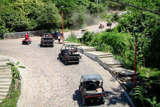 Side by side/rzr in the mountain, waterfull and tequila tasting - Key Points