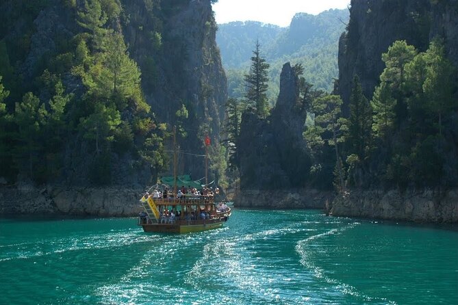 Side Green Canyon Boat Trip With Unlimited Drinks And Lunch - Negative Experiences