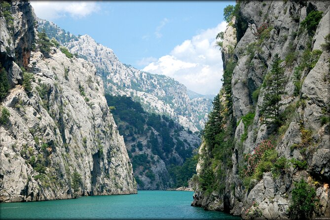 Side Green Canyon Boat Trip With Unlimited Drinks And Lunch - Customer Service and Resolutions