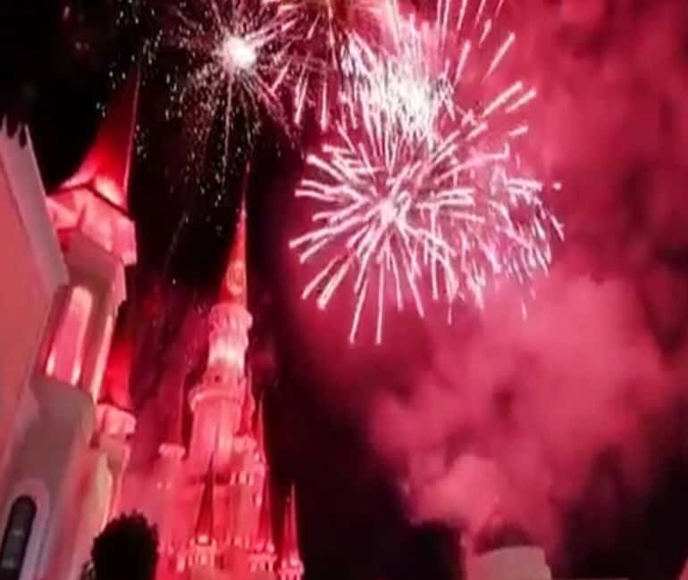 Side: Night Shows at The Land Of Legends with Transfer - The Sum Up