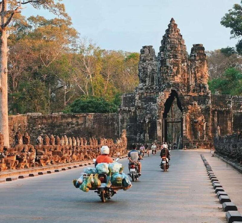 Siem Reap: 1-Day Angkor Group Tour with Italian Guide - Practical Details & Logistics