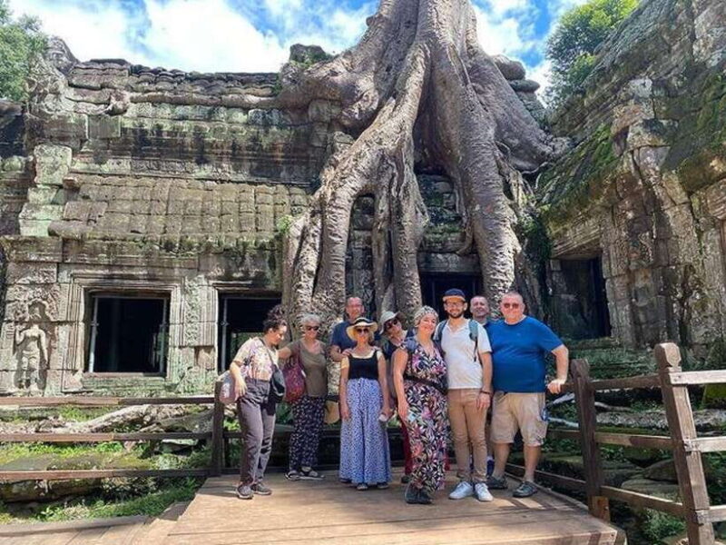 Siem Reap: 1-Day Angkor Tour with French-Speaking Guide - Authentic Tips Based on Reviews