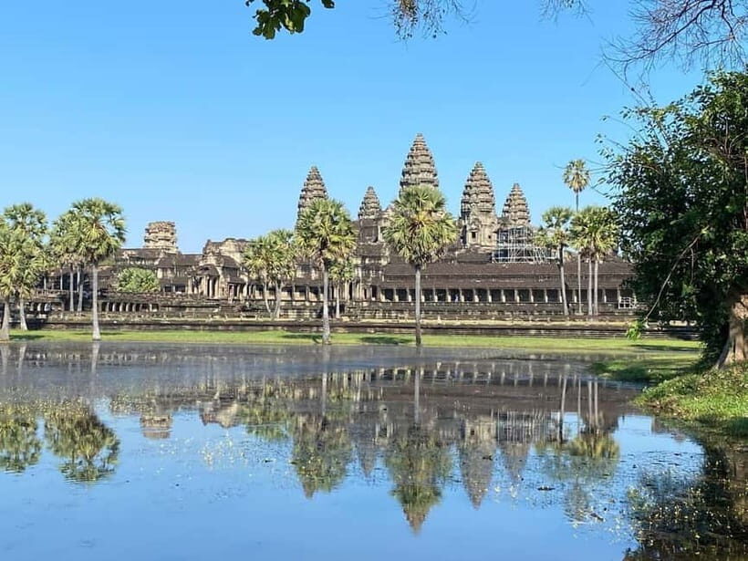 Siem Reap: 1-Day Angkor Wat Group Tour with Spanish Guide - Key Points