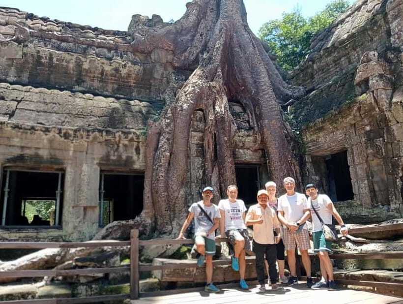 Siem Reap: 1-Day Angkor Wat Tour with Italian-Speaking Guide - Price and Value
