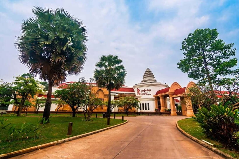 Siem Reap: Angkor National Museum Ticket with Transfer - The Experience in Detail