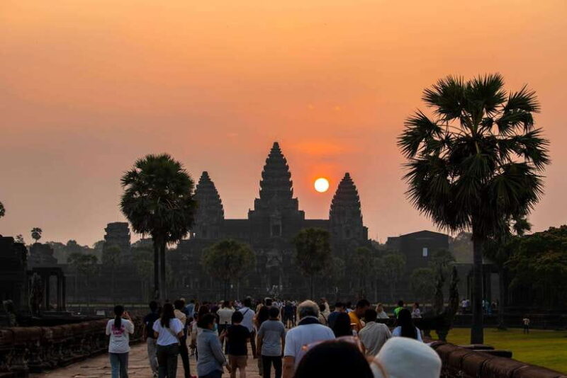 Siem Reap: Angkor Sunrise Private Tour - World Heritage Site - Transportation, Guides, and Comfort