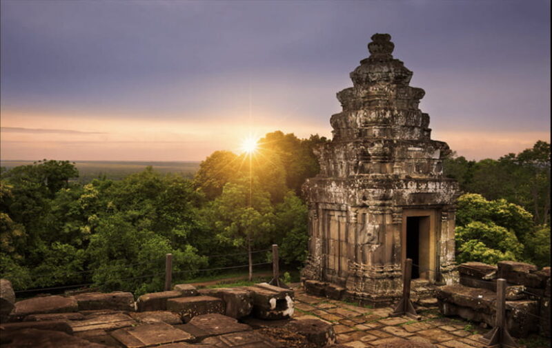 Siem Reap: Angkor Temples Tour - Shared Tours tours guide - The Experience: What Past Travelers Say