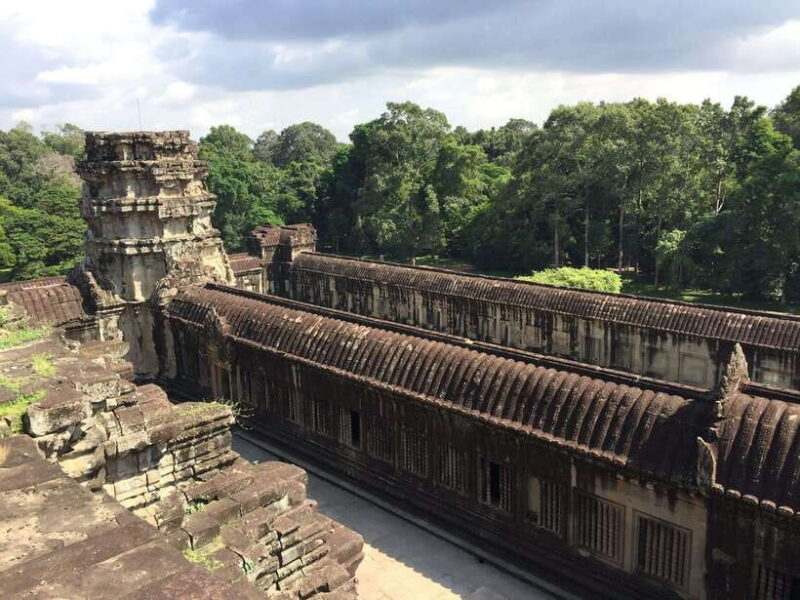 Siem Reap: Angkor Wat Half-Day Trip with Local Guide - Who Will Enjoy This Tour?
