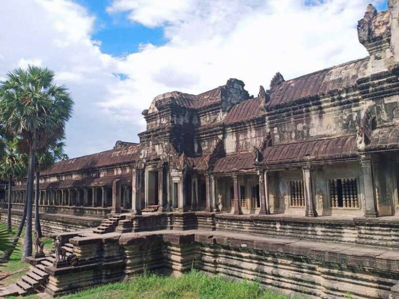 Siem Reap: Angkor Wat Private Tour by Tuk Tuk - FAQ