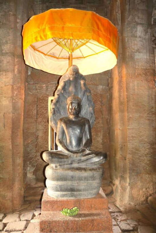 Siem Reap: Angkor Wat: Small-Group with Sunset Tour - Authentic Experiences and Practical Tips