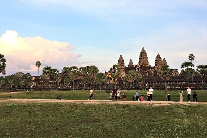 Siem Reap Angkor Wat Sunrise Small Tour By Join In - In The Sum Up