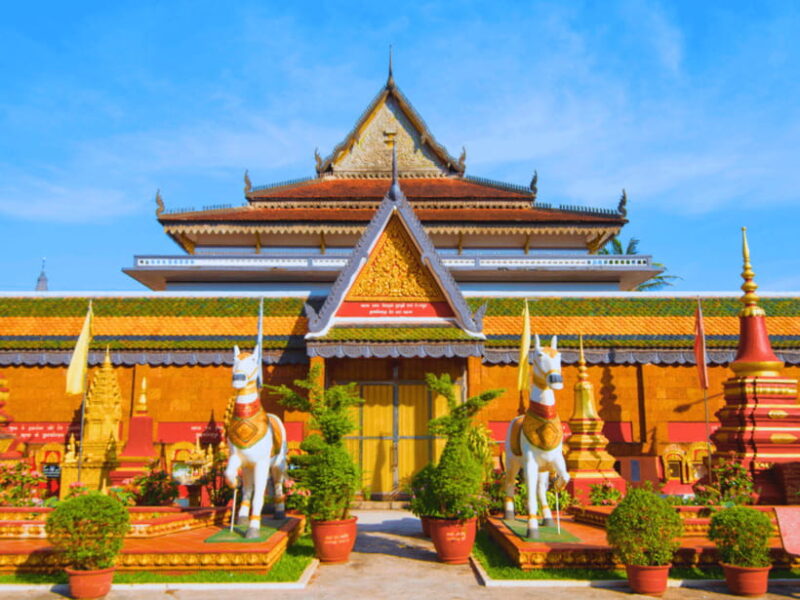 Siem Reap: Baddish Temples and City Walking Guided Tour - Final Thoughts: Who Will Love This Tour?