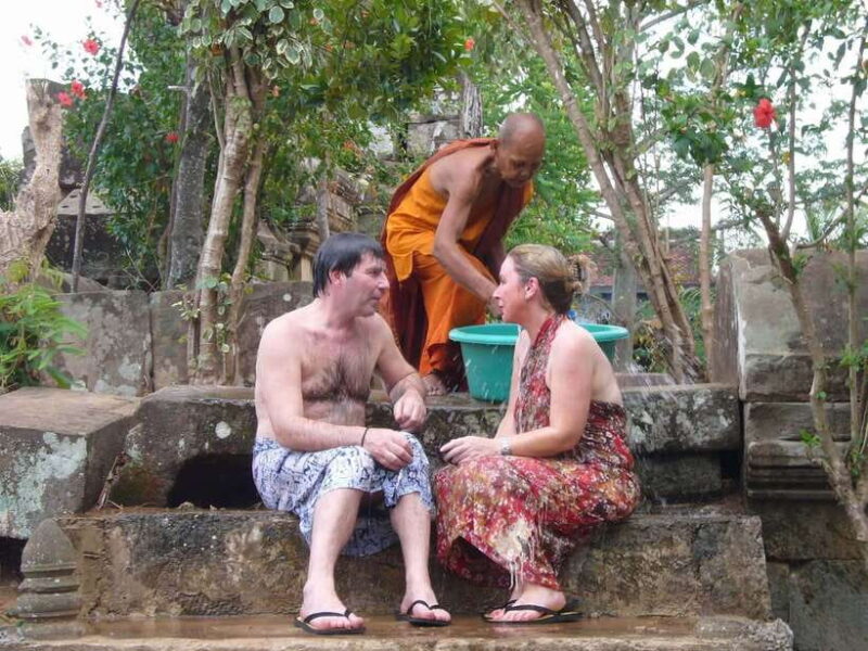 Siem Reap Cambodian Buddhist Water Blessing and Local Market - What This Experience Means for You