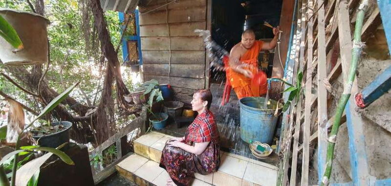 Siem Reap Cambodian Buddhist Water Blessing and Local Market - The Sum Up: Who Should Take This Tour?