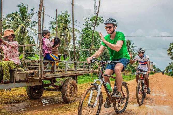 Siem Reap Countryside Guided Tour by Bike and E-Bike with Snacks - Practical Details and What to Expect