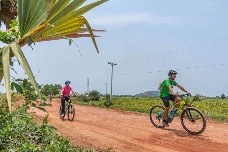 Siem Reap: Countryside Sunset Bike Ride - Who Should Consider This Tour?