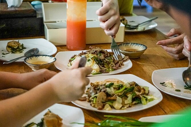 Siem Reap Evening Food Tour - Inclusive 5 stops Local Tastings - Why Choose This Tour?