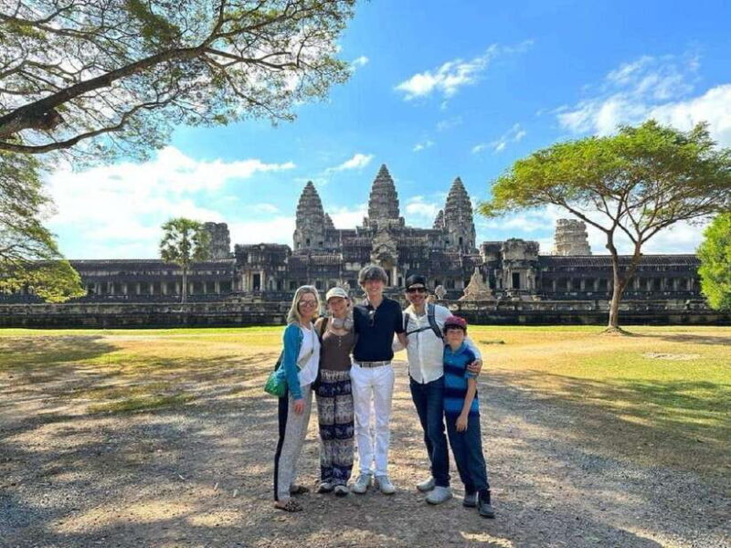Siem Reap: Full Day Angkor Wat Temple Tour with Sunset - Transportation, Group Size, and Cost Analysis