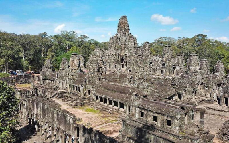 Siem Reap: Full-Day Tuk-Tuk Tour of Angkor Wat Temples - Who Should Consider This Tour?