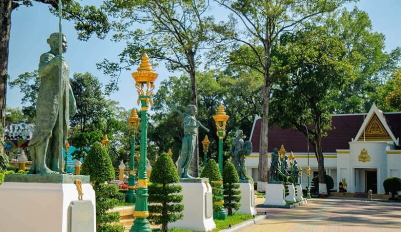 Siem Reap Guided City Tour by Tuk Tuk - FAQs