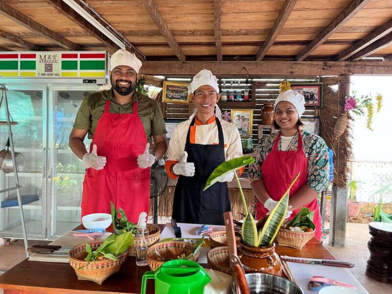 Siem Reap: Guided Day Trip to Local Village & Cooking Class - Walking and Living Local