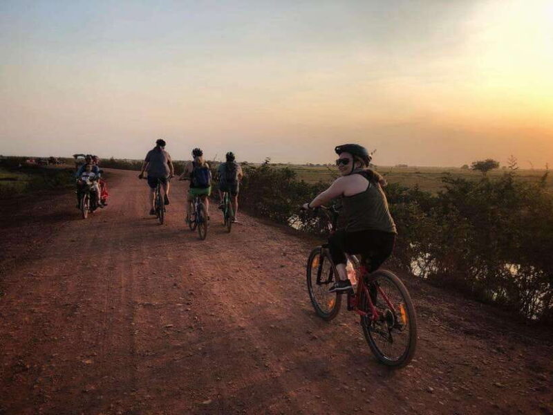 Siem Reap Half Day By Bicycle Sunset On The Bank Of Lake - Breaking Down the Itinerary