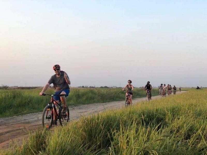 Siem Reap Half Day By Bicycle Sunset On The Bank Of Lake - Who Will Love This Tour?