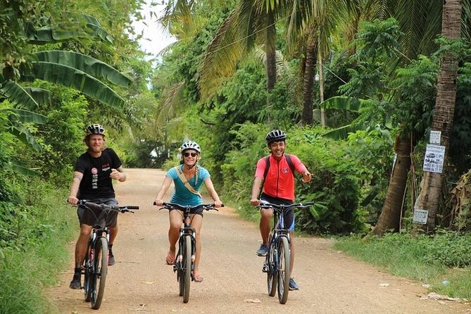 Siem Reap Half Day Countryside Bike Tour with Local Guide - Key Points