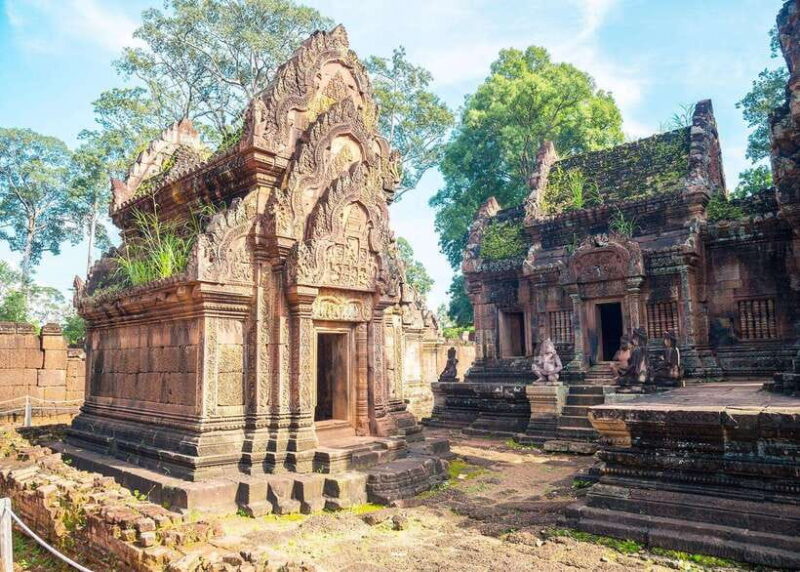 Siem Reap: Kulen Waterfalls and Banteay Srei Tour - Visiting Banteay Srei: The ‘Citadel of Women’