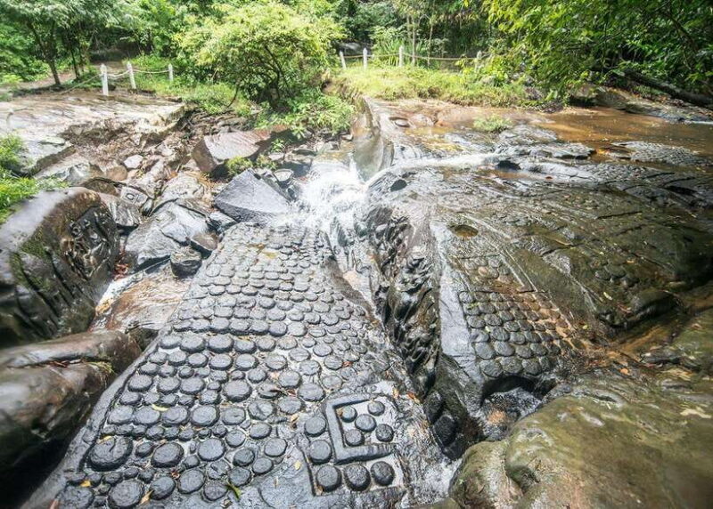 Siem Reap: Kulen Waterfalls and Banteay Srei Tour - What Travelers Say