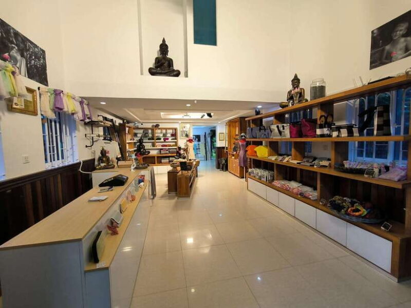 Siem Reap Lotus Silk Farm Tour with Pick Up downtown - Final Thoughts