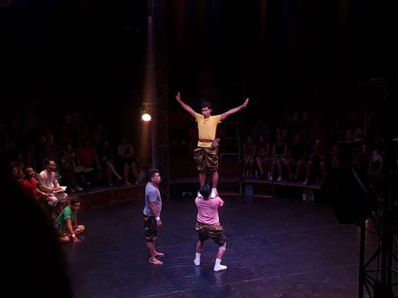 Siem Reap: Phare Circus Ticket with Tuk Tuk Transfer - Key Points