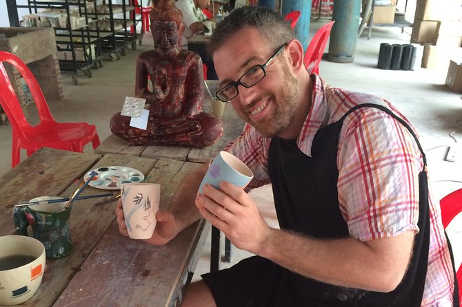 Siem Reap Pottery Making and Draw 3 mugs. - Analyzing the Value