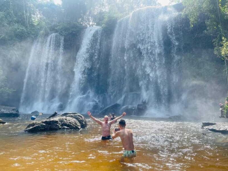 Siem Reap: Private Sacred Kulen Mountain Waterfall Tour - The Role of Knowledgeable Guides