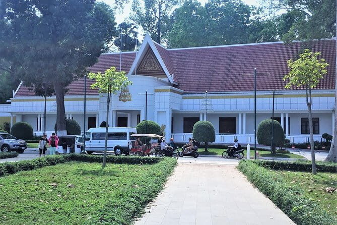 Siem Reap Private Sunset City Tour - Value and Cost Analysis