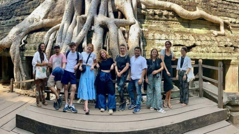 Siem Reap Temple Tour with Visit to Angkor Wat & Breakfast - Key Points