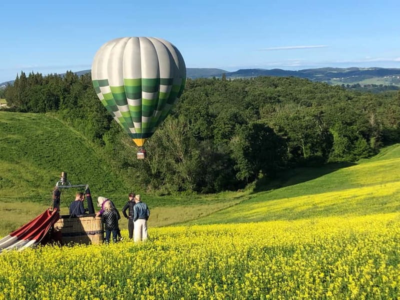 Siena: Balloon Flight Over Tuscany with a Glass of Wine - The Value of the Experience