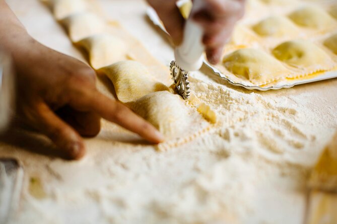 Siena countryside: cooking class in an exclusive estate - Frequently Asked Questions