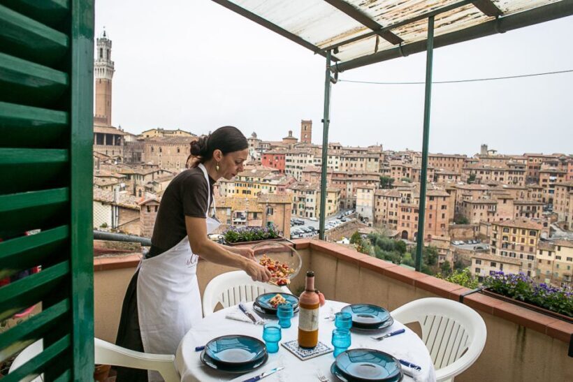 Siena: Dining Experience at a Local's Home - Key Points