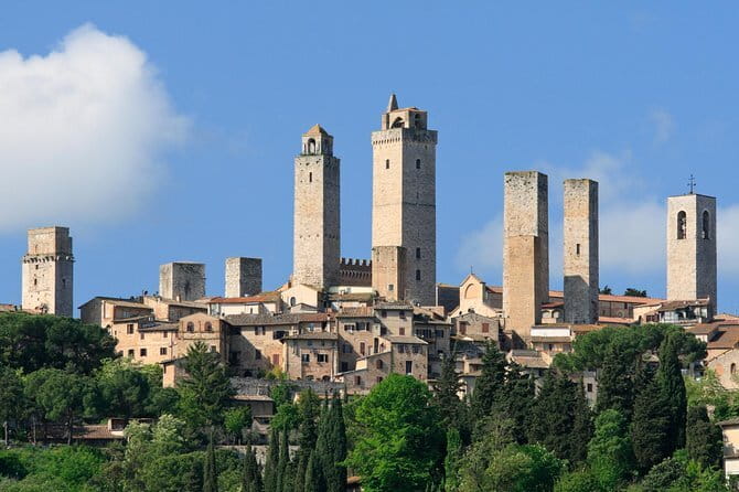 Siena San Gimignano Pisa Escorted Transport and Optional Lunch - Pisa: The World’s Most Recognized Leaning Tower