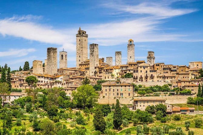 Siena - San Gimignano Private Tour - Stop 1: Piazzale Michelangelo — Starting with a View