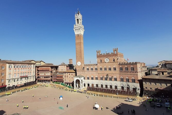 Siena Tour and Exclusive Window on Piazza Del Campo - Amenities and Accessibility
