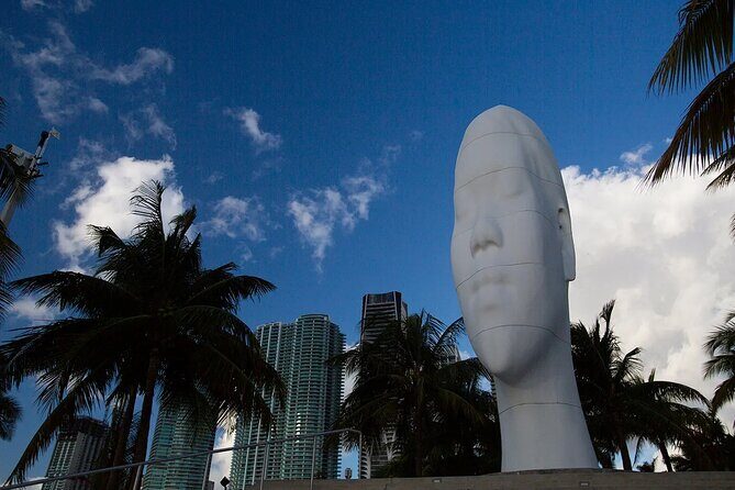 Sights of Downtown Miami: a Smartphone Audio Walking Tour - Exploring Downtown Miami: What You Can Expect