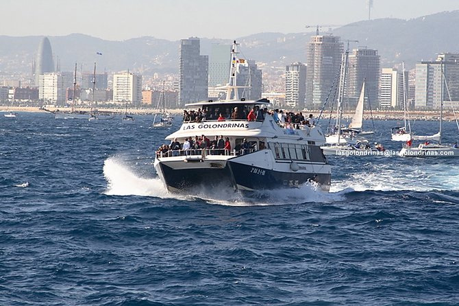 Sightseeing 60-minute Cruise of Barcelona Skyline - Exploring the Coastline and Sights