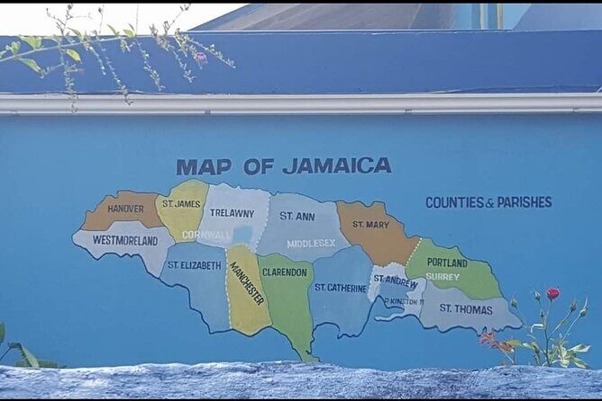 Sightseeing& Beach with stops for Shopping and lunch in Ocho Rios - What the Tour Means for You